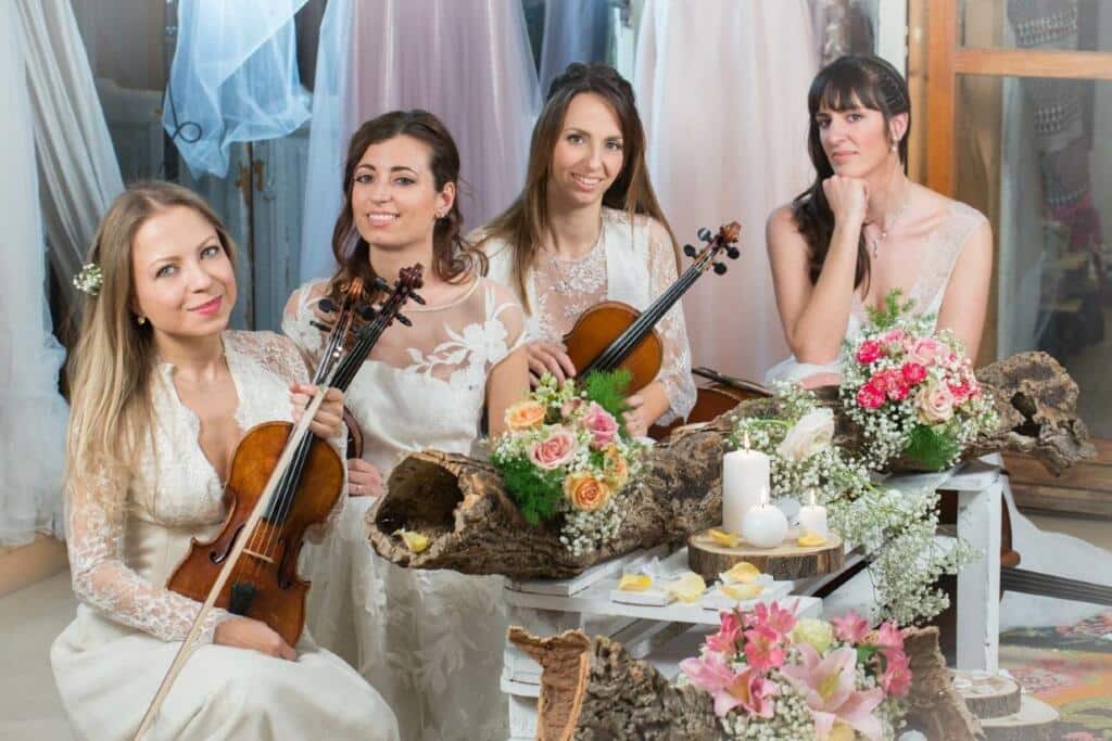 QUARTETTO EFFE - Quatuor féminin à cordes - DistriShow booking - Glamour